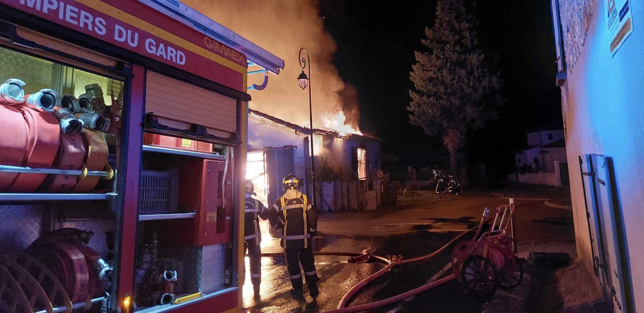 Gard : incendie et explosion de bouteilles de gaz, un atelier de 200m2 entièrement détruit
