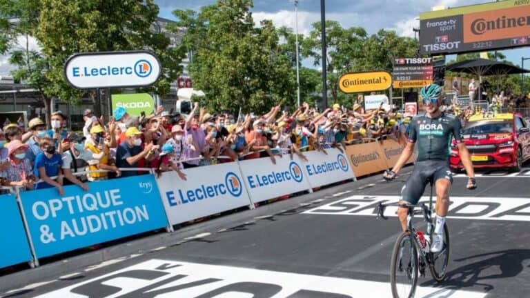 Tour de France : 1 000 t-shirts offerts à Nîmes ce samedi 13 juillet