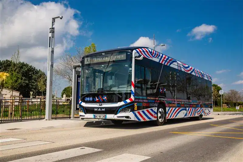 Montpellier : le nouveau "Bustram" est en service, voici les stations ...